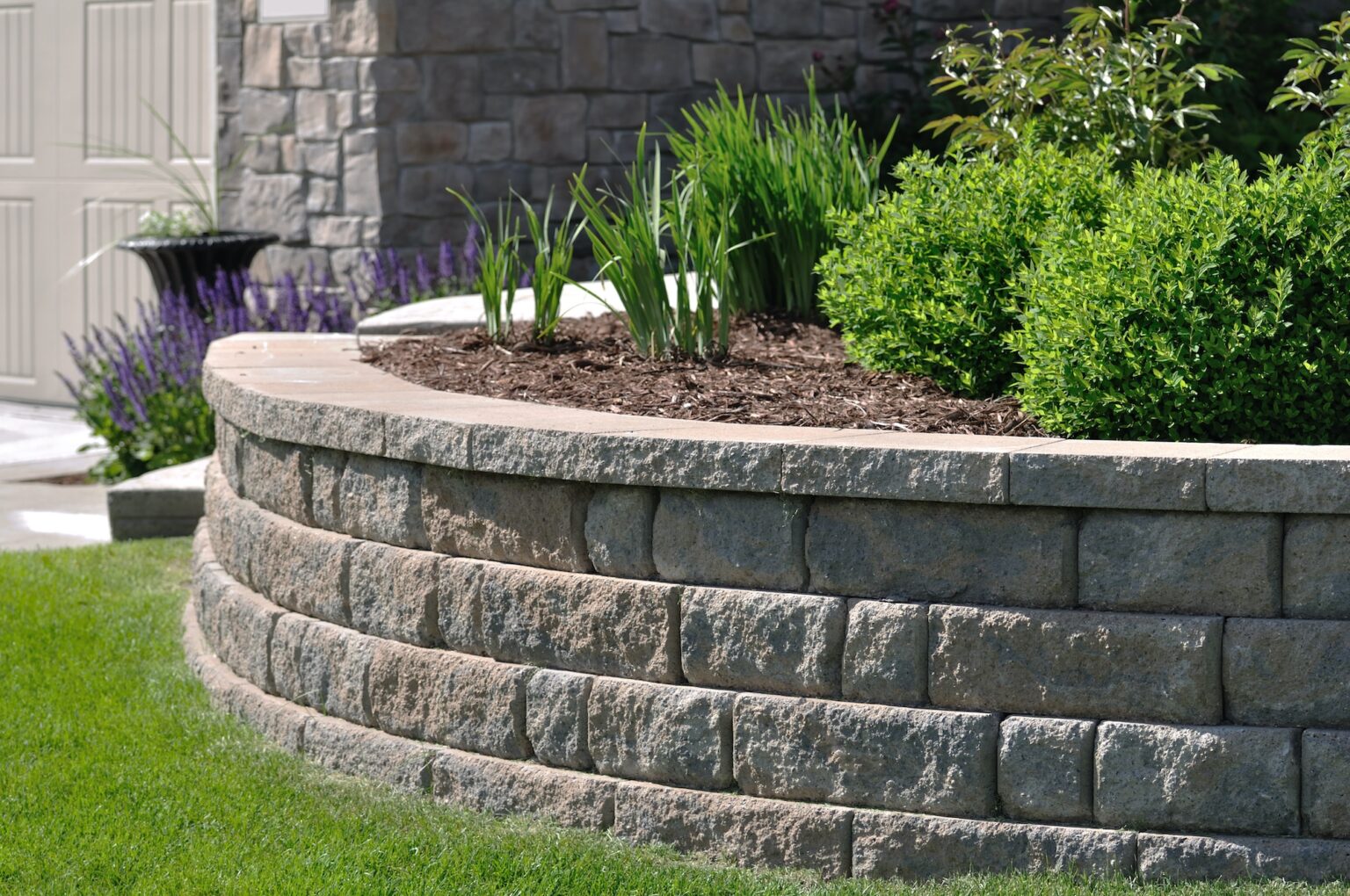 Retaining Walls – Twins Concrete